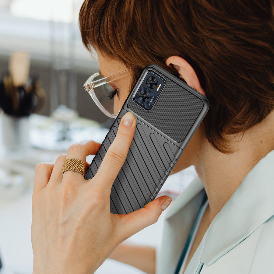 Flexi Thunder Shockproof Case for Motorola Moto E22i (Black)