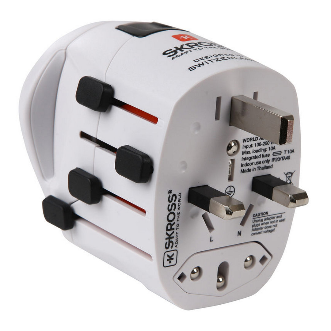 SKROSS PRO+ World Travel Adapter & USB Charger (3-Pole)