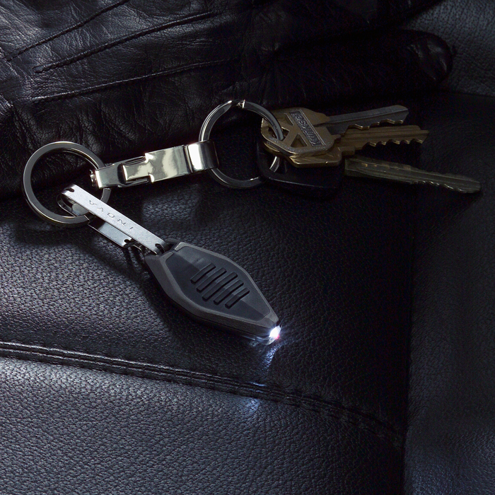 Inova Microlight Torch - Black Grip & White LED Flashlight