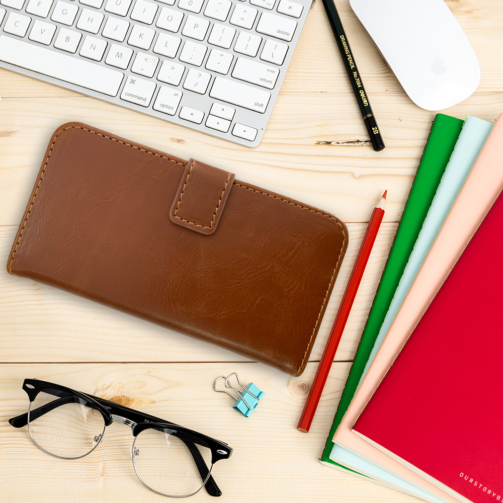 Leather Wallet Case for Apple iPhone SE / 5s (Brown)