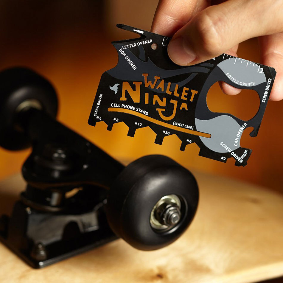 Wallet Ninja 18-in-1 Multifunction Card Size Pocket Tool Set